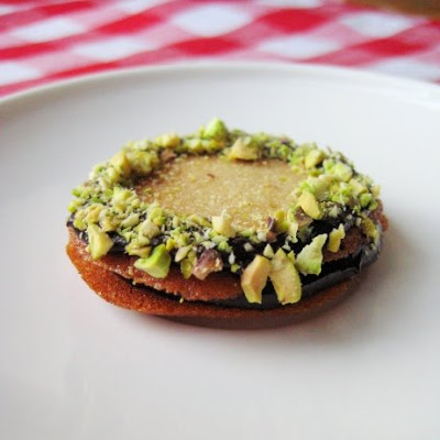 Mango & Tomato: Daring Bakers: Milan Cookies