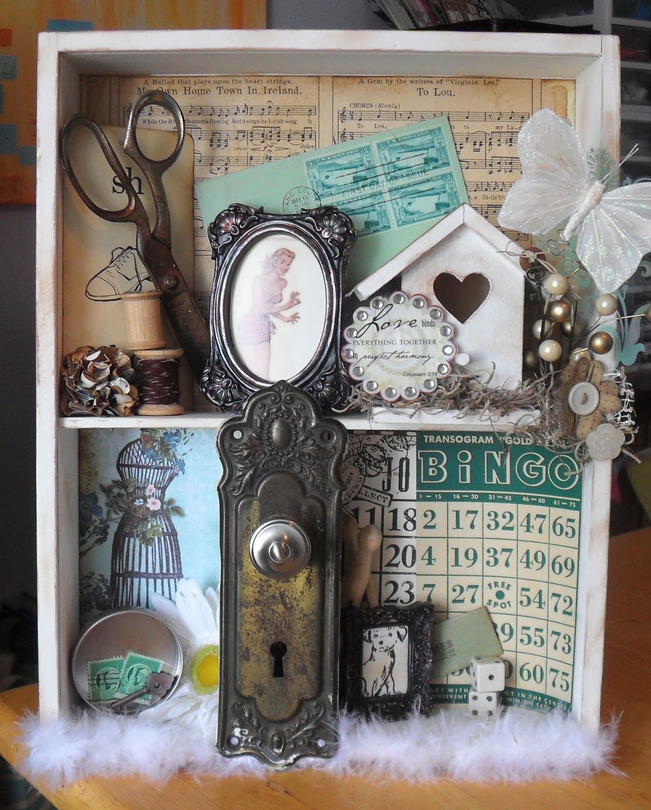 Luv 2 Scrappp: Vintage Shadow Box