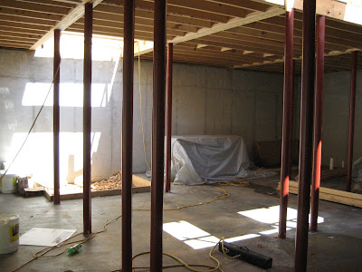 Rob and Kathy's Log Home: 2007_08_29 Support posts in basement and ...