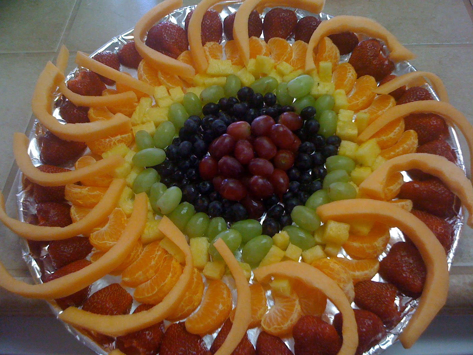 Catholic Cuisine: Fatima Miracle of the Sun Fruit Platter
