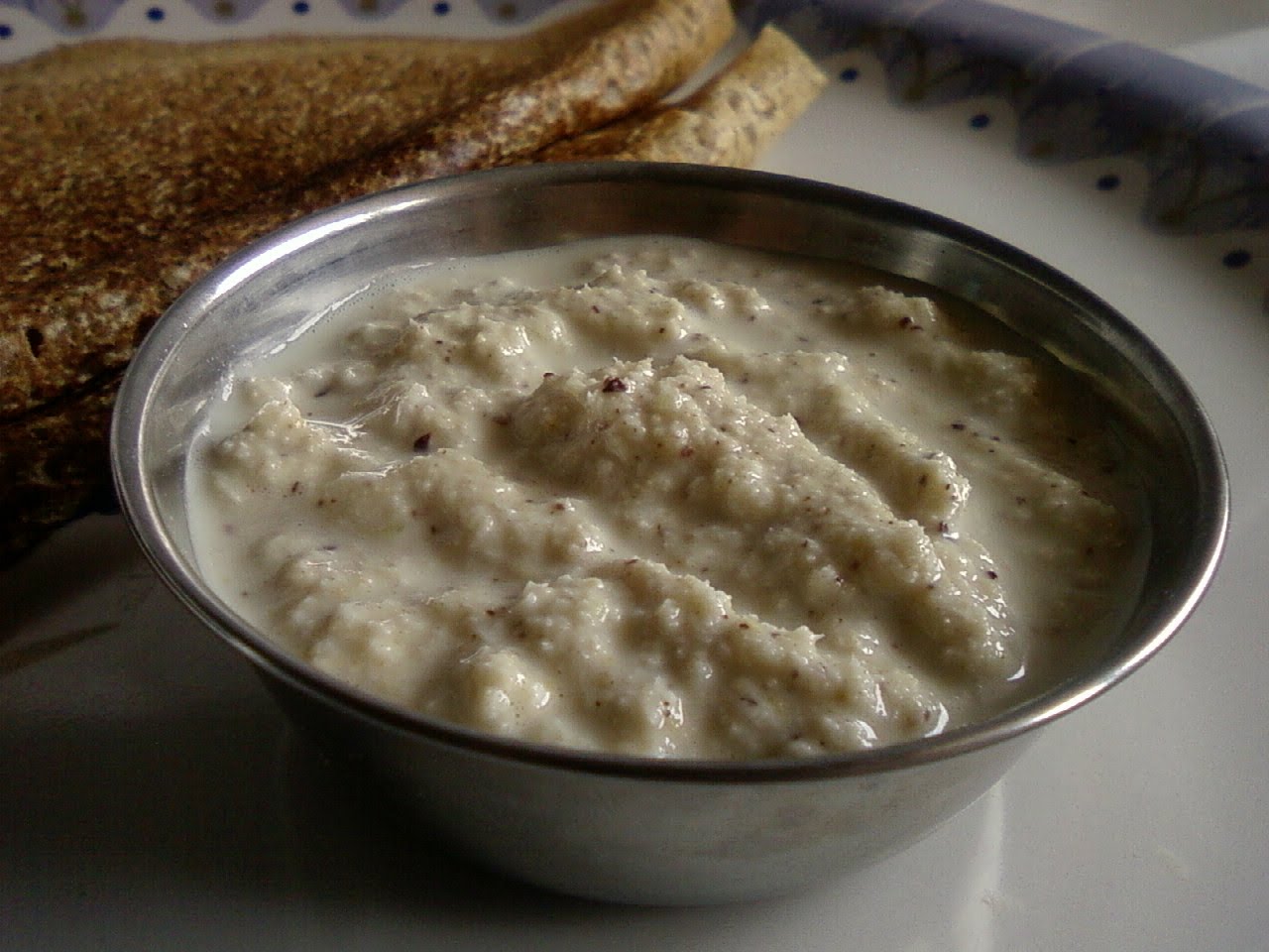 Kobbari Putnala Pachadi ~ Coconut and Dalia Chutney - Blend with Spices