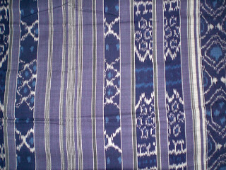 ceritagambar: Kain Tenun Bentenan: Dari Desa Bentenan Sampai ke WOC