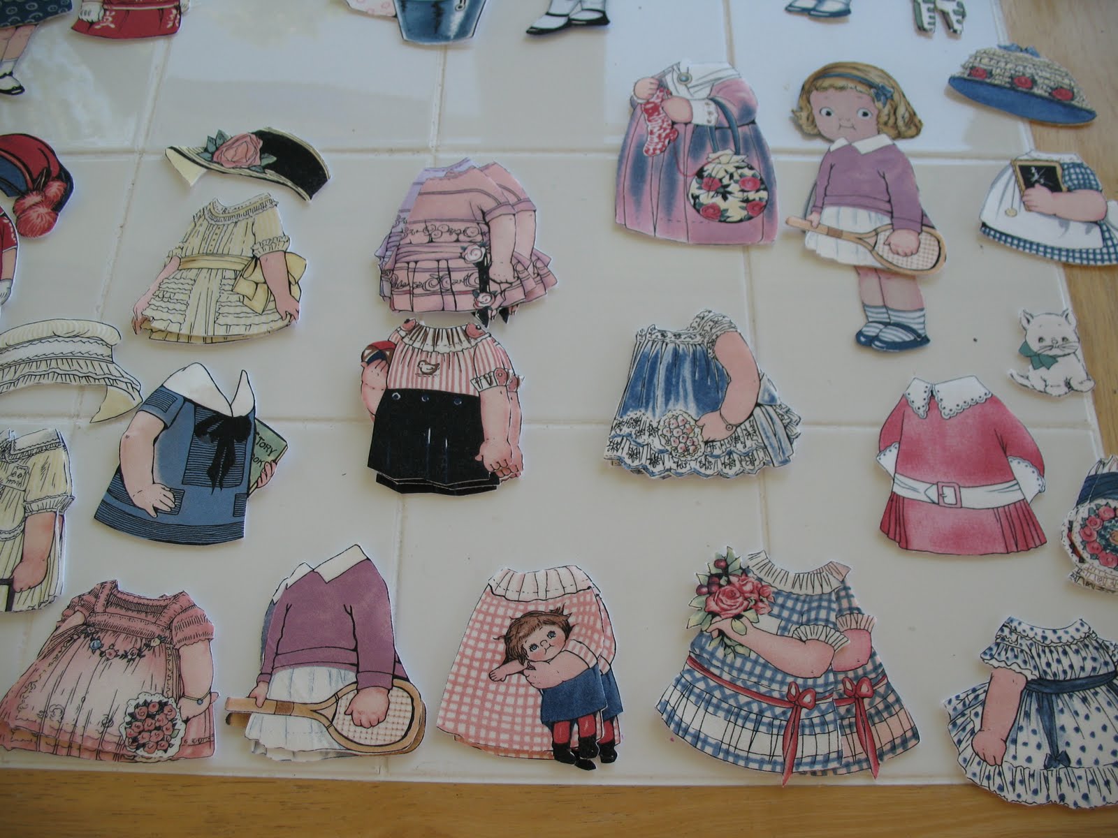 QUILT COOKIES: New Fabric Paper Dolls