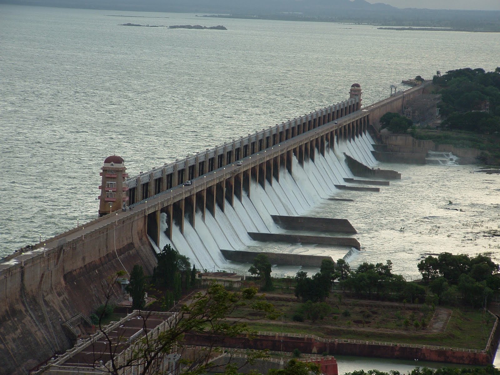TechieDoc: Tungabhadra Dam- Hospet