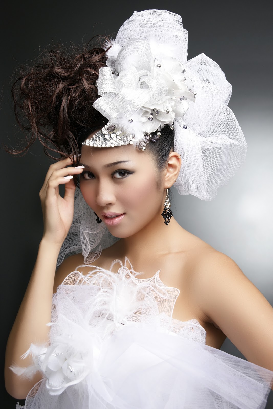 Bridal Portrait Dinner Makeup by Makeup Artist : Connie | Vesley Lee ...