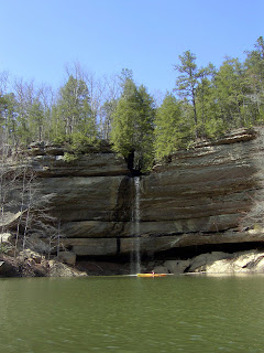 Justin's crazy life: Grayson Lake Kayaking- April, 09'