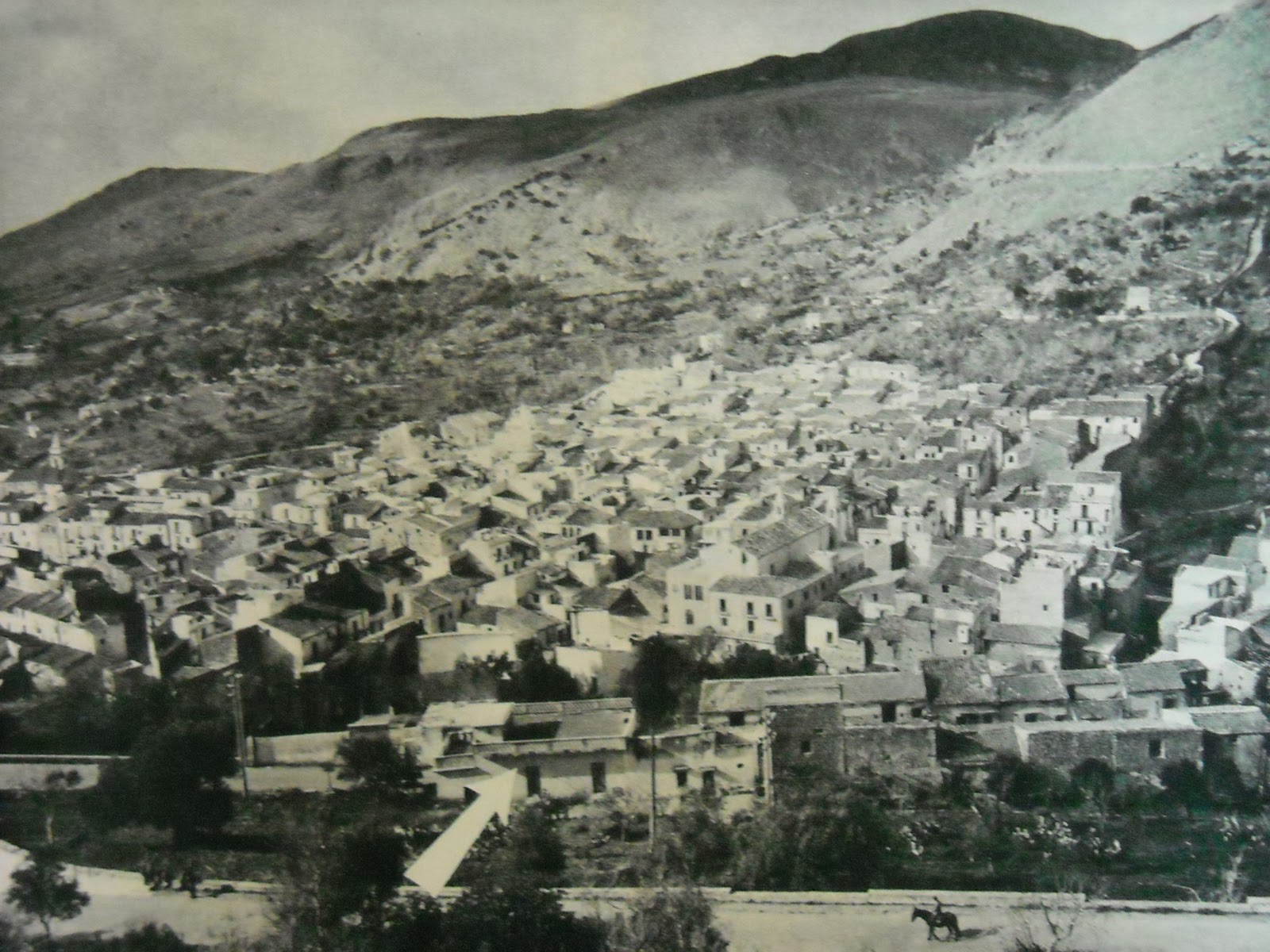 ReportageSicilia: LA MONTELEPRE DI GIULIANO