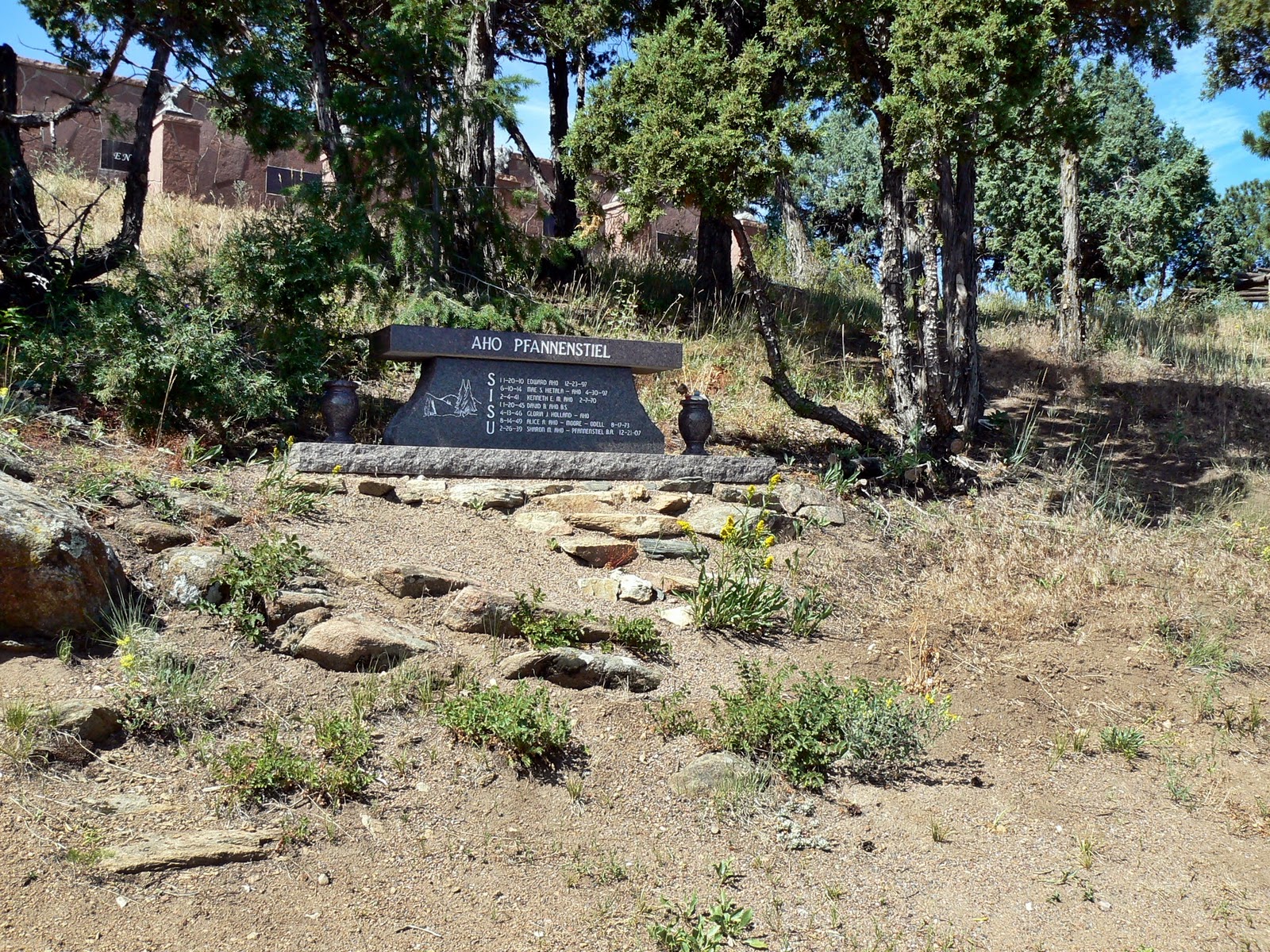 An Evans Expedition: Mount Lindo Memorial Park