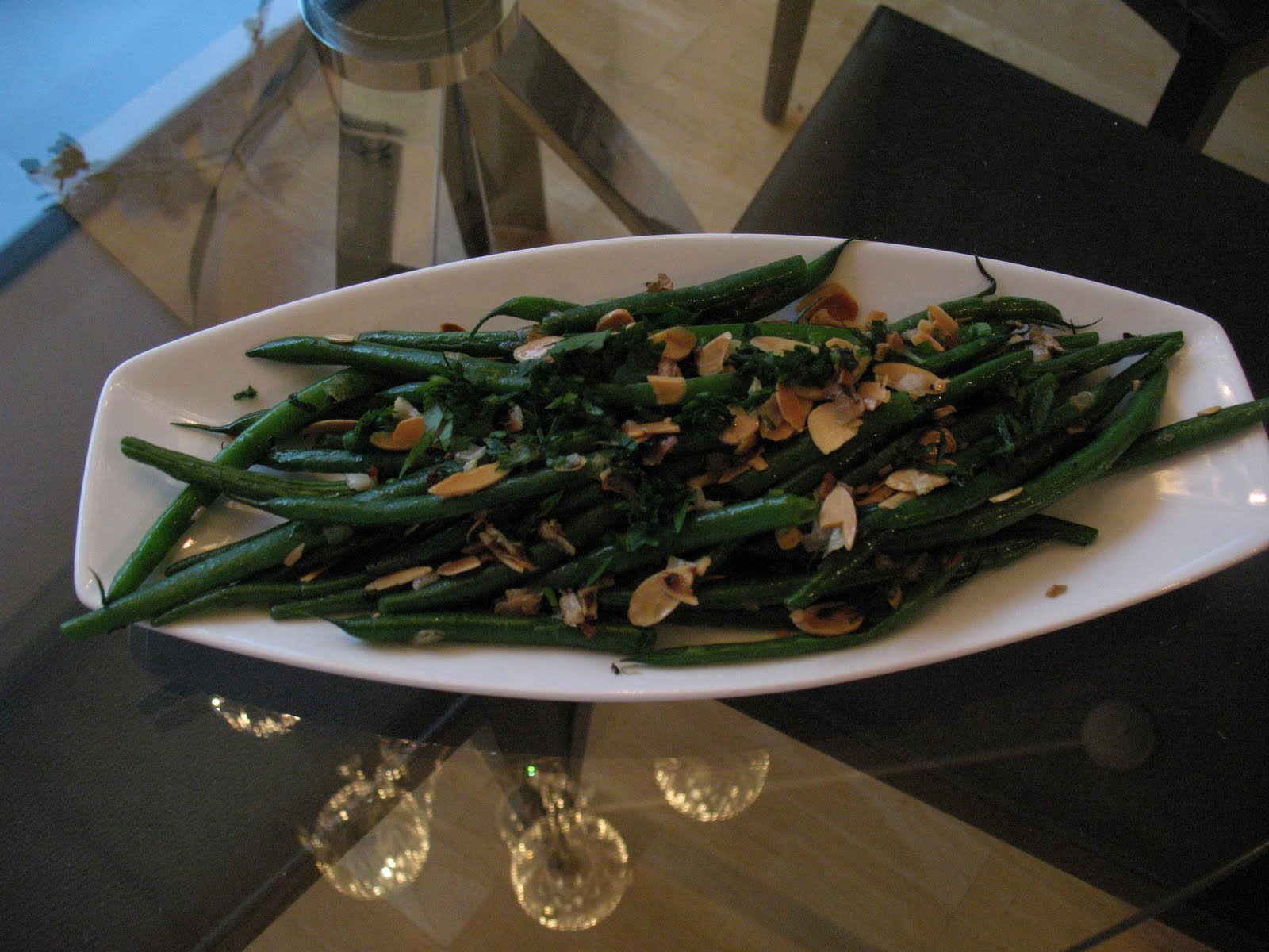Anna's Table: Haricots Verts Amandine