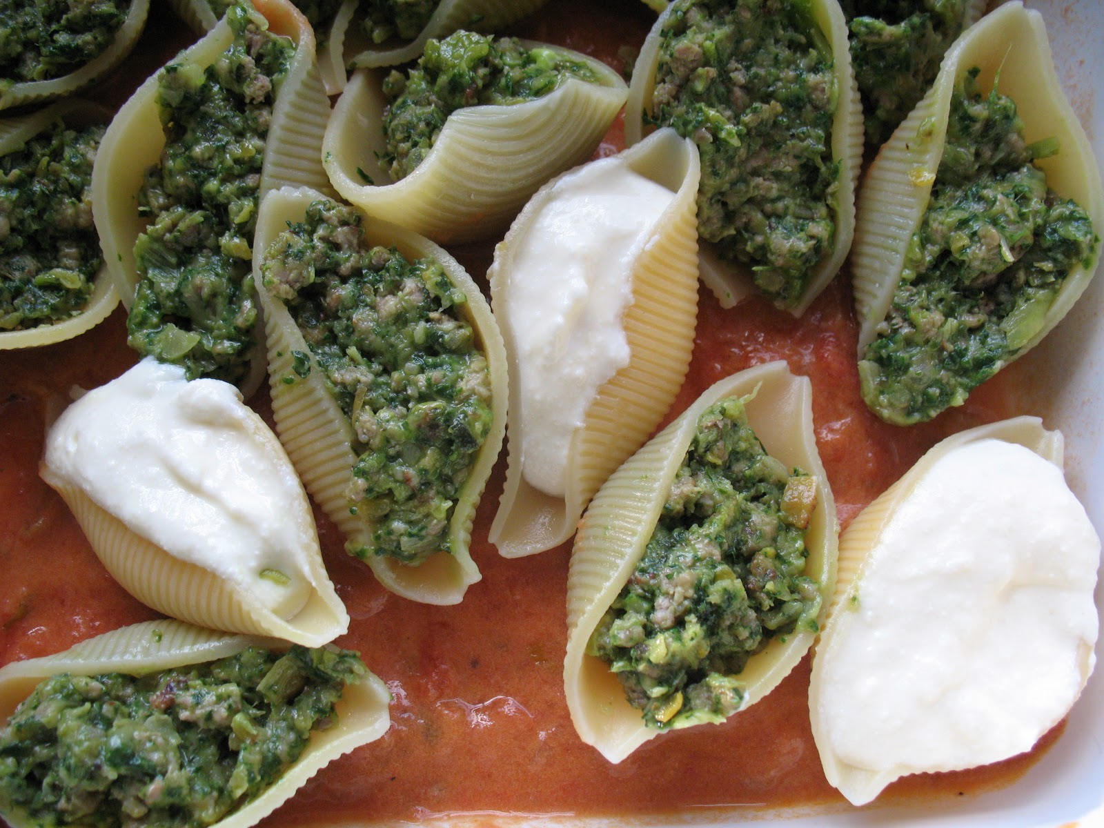 Anna's Table: 'To Meat or Not To Meat '...Stuffed Seashell Pasta