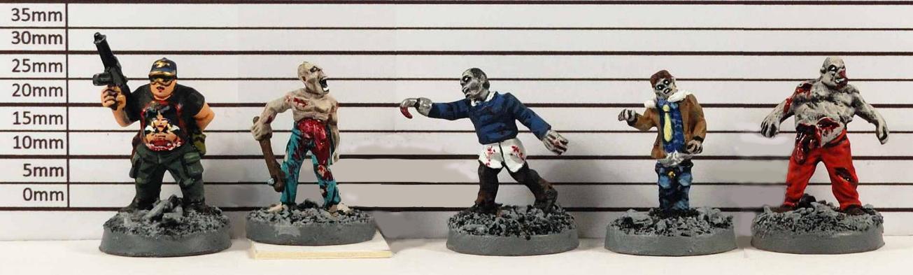 Vampifan's World of the Undead: Size Comparison Photos - Zombies part 1