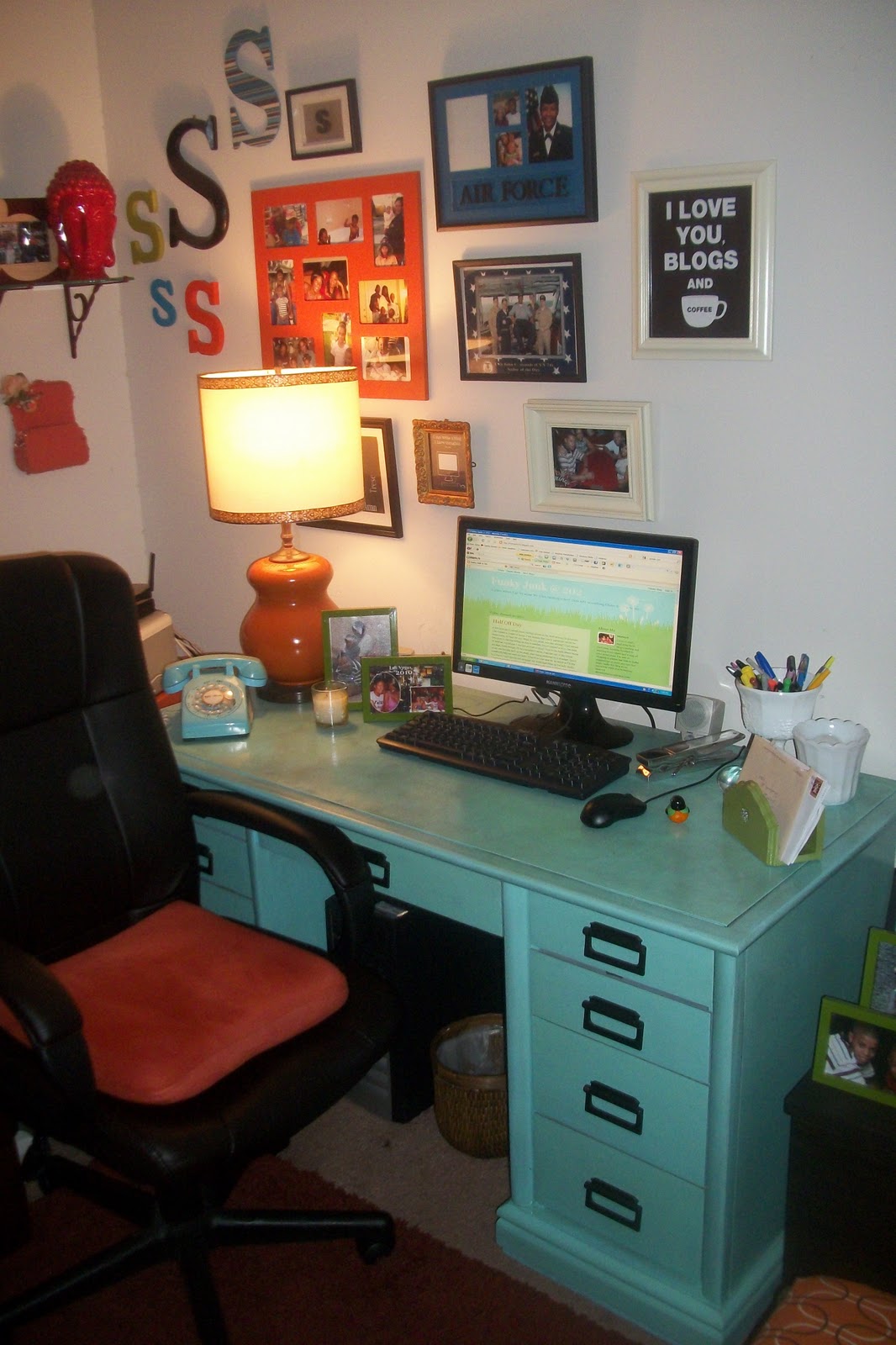 Funky Junk @ 202: Desk Redo