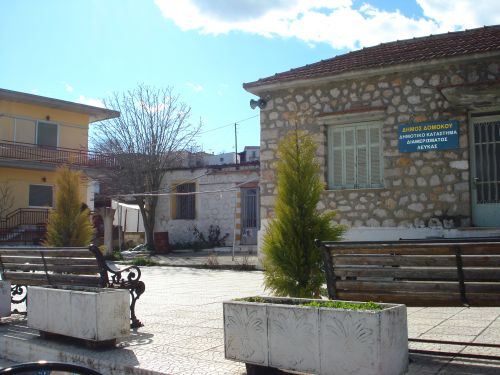 ΛΕΥΚΑ ΔΟΜΟΚΟΥ