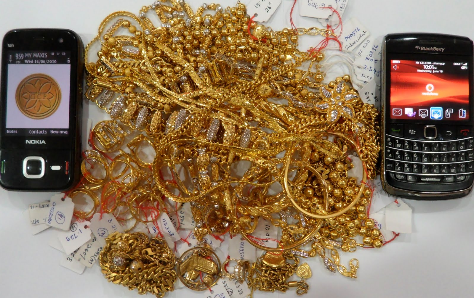 Goldcrest Pavilion Sdn Bhd: KOLEKSI EMAS GCP