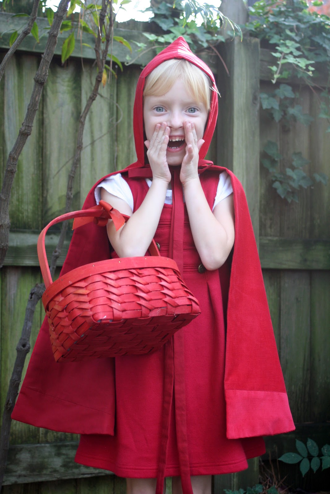 Little Page Turners: Halloween! Little Red Riding Hood