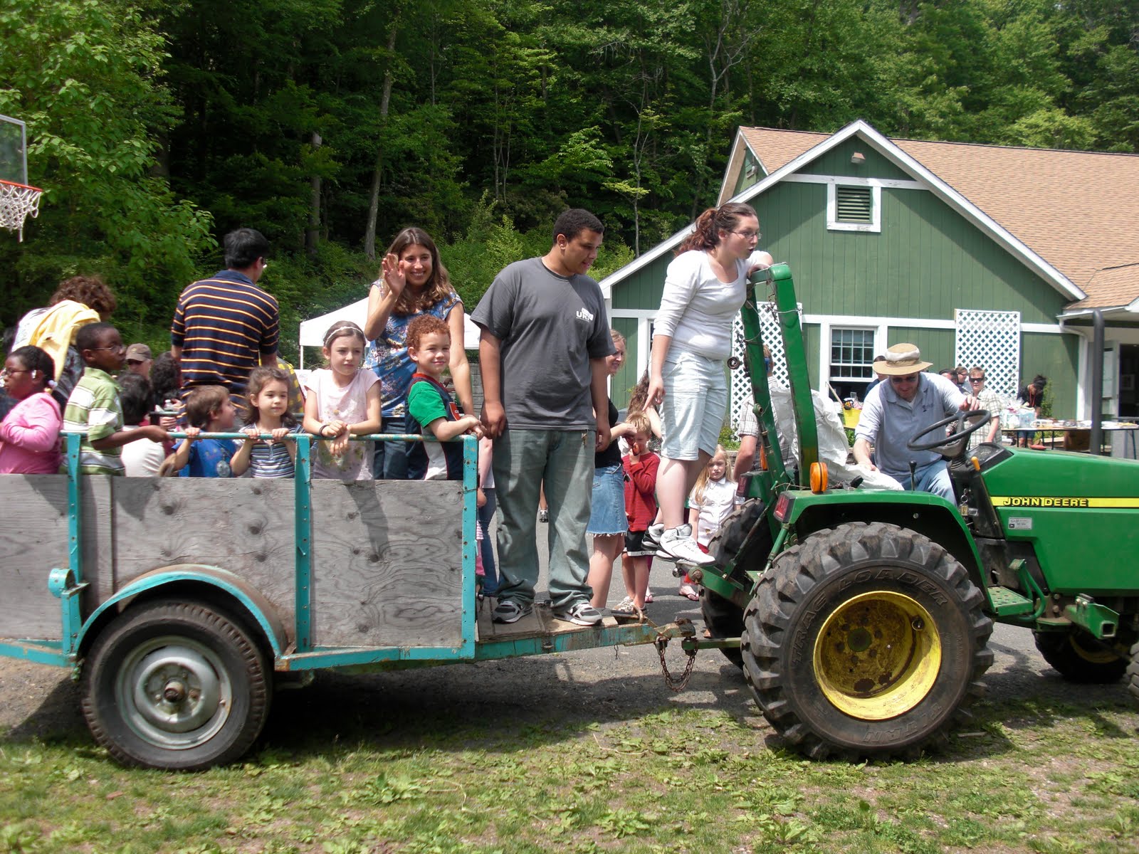 Tagan's Kitchen: City Dwellers Getting Their Farm Fix