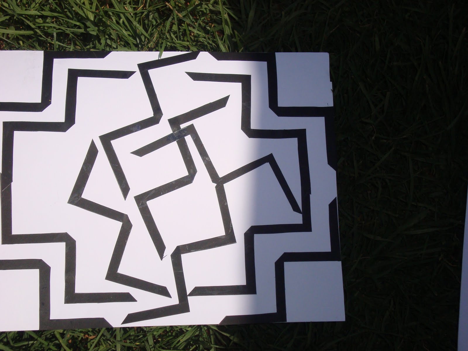 liz tena: composicion de 20 lineas quebradas y 20 lineas en curva