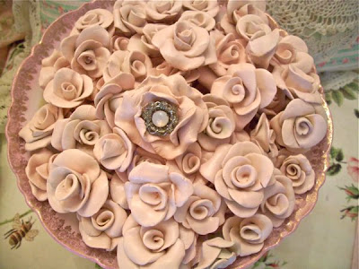 The Polka Dot Closet: How To Make Polymer Clay Roses