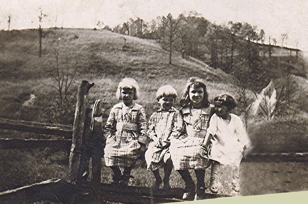 Orlando, West Virginia: Alta Jo Keith and Her Autograph Book