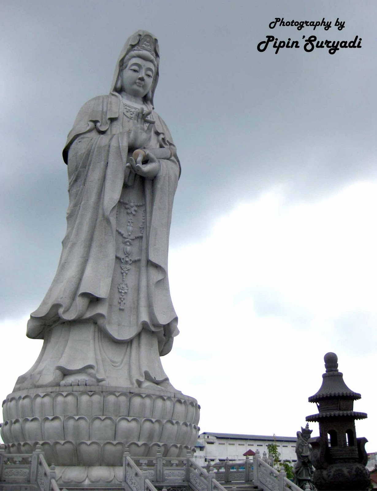 Pipin's Weblog: Kwan Im Statue and Temple @ Pematang Siantar