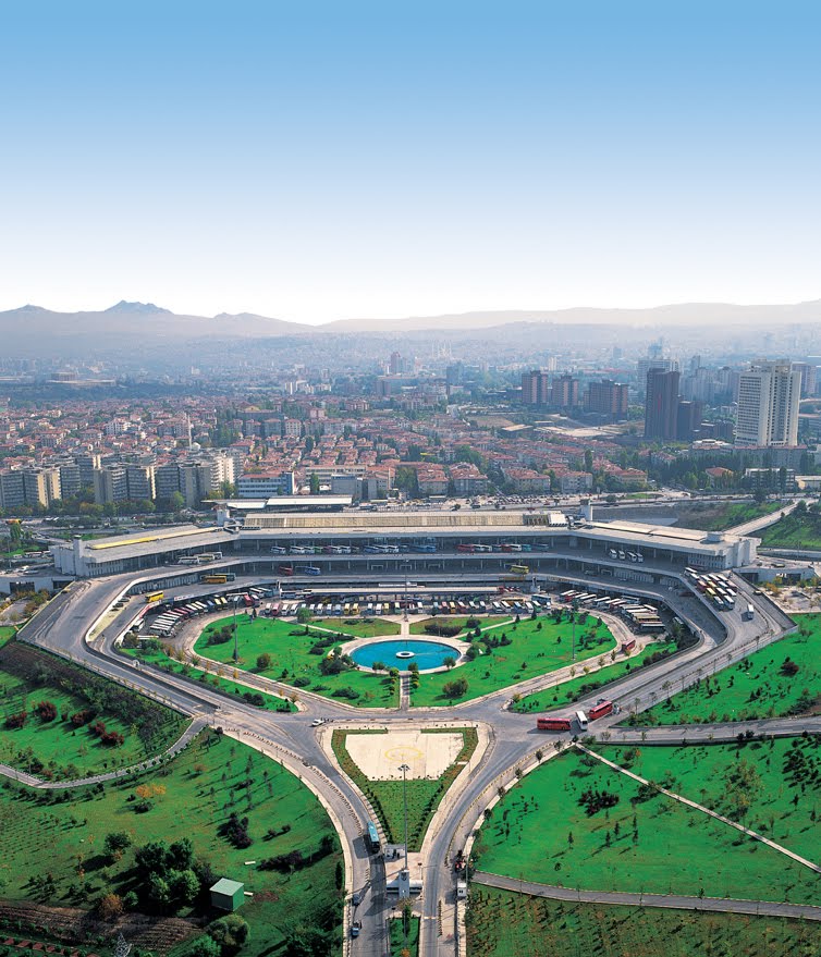 entornos / ... Turquía y sus huellas: Ankara,… ancla y capital