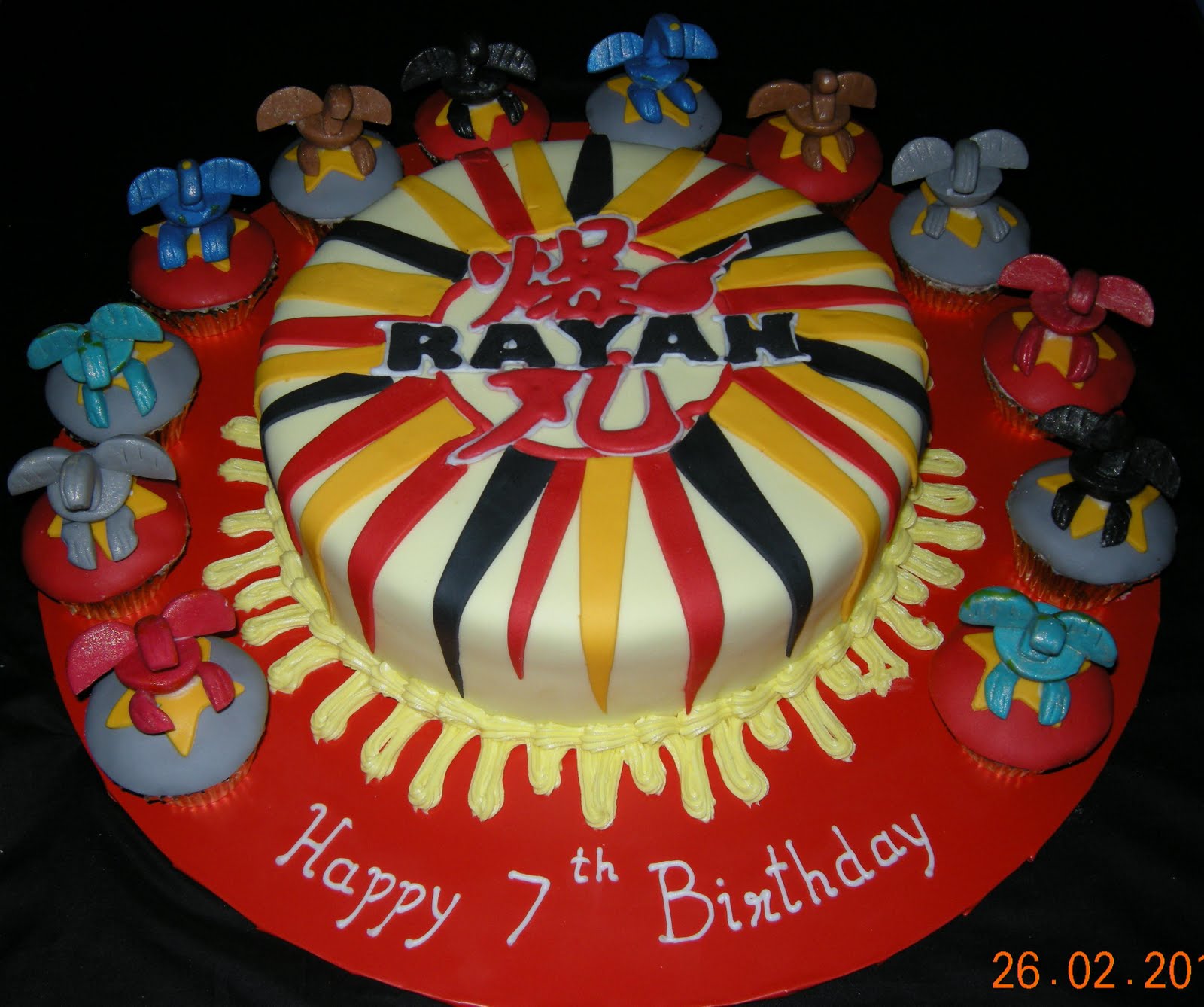 Harshi's Cakes & Bakes: Rayan's Bakugan Cake