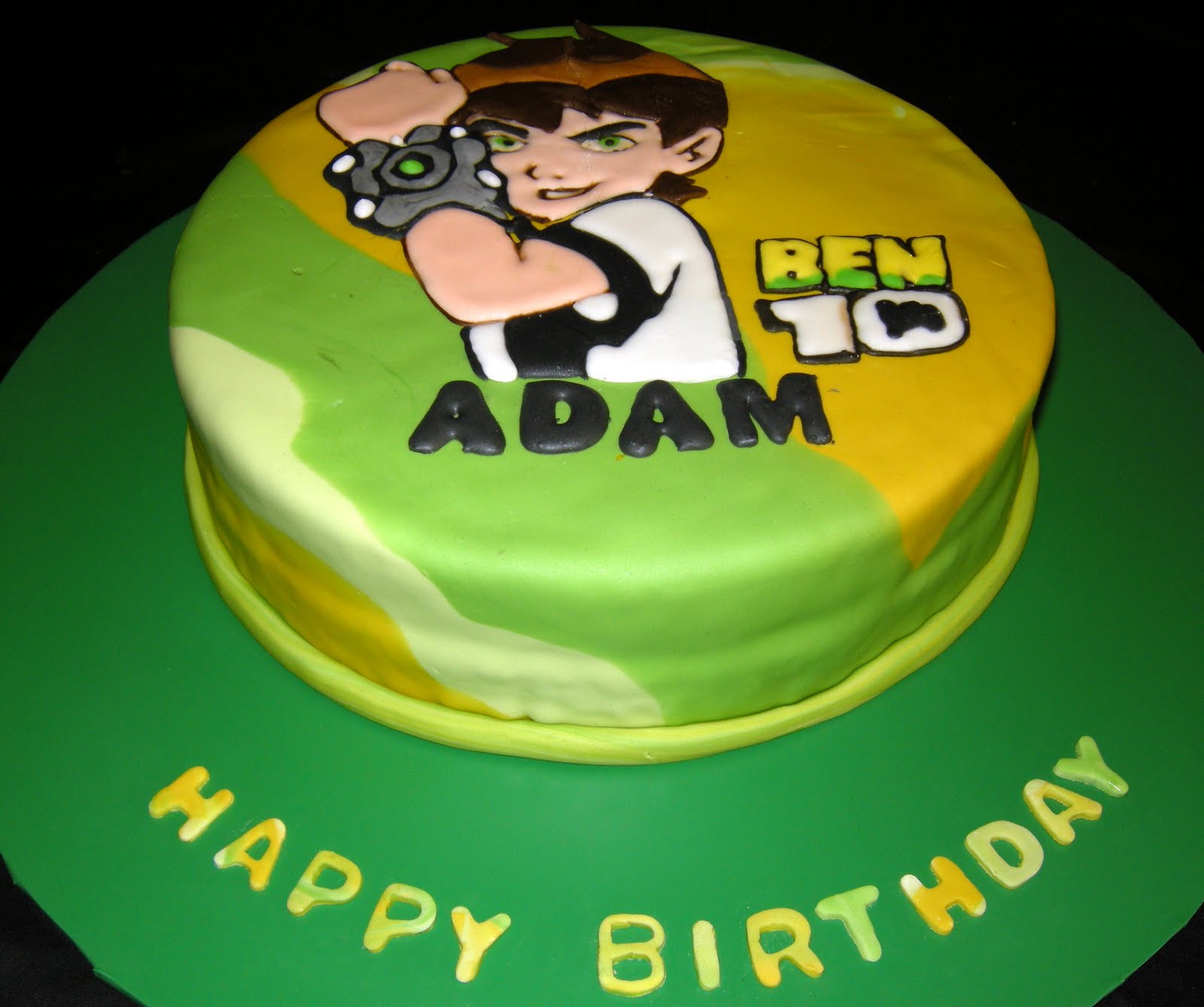 Harshi's Cakes & Bakes: Round Shape Ben 10 Cake