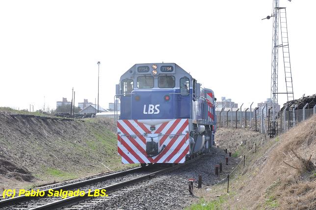 LBS en Imagenes: 7754 POR EL ENLACE TAPIALES - ALDO BONZI