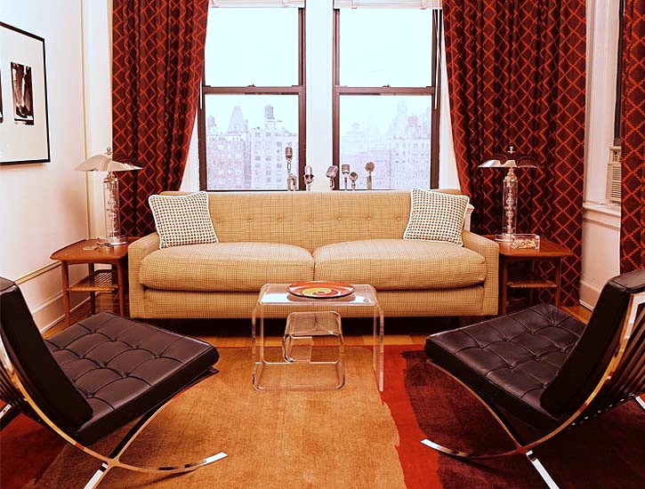 Knight Moves: Molly Mania