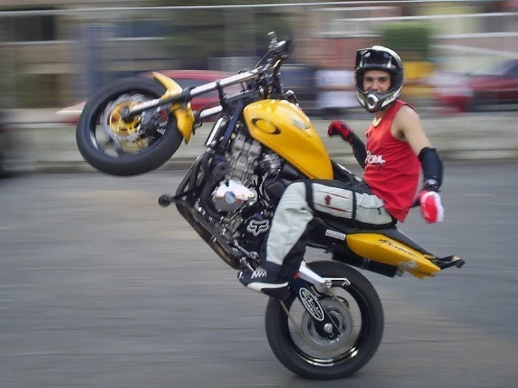 WHEELING ESPORT MOTO