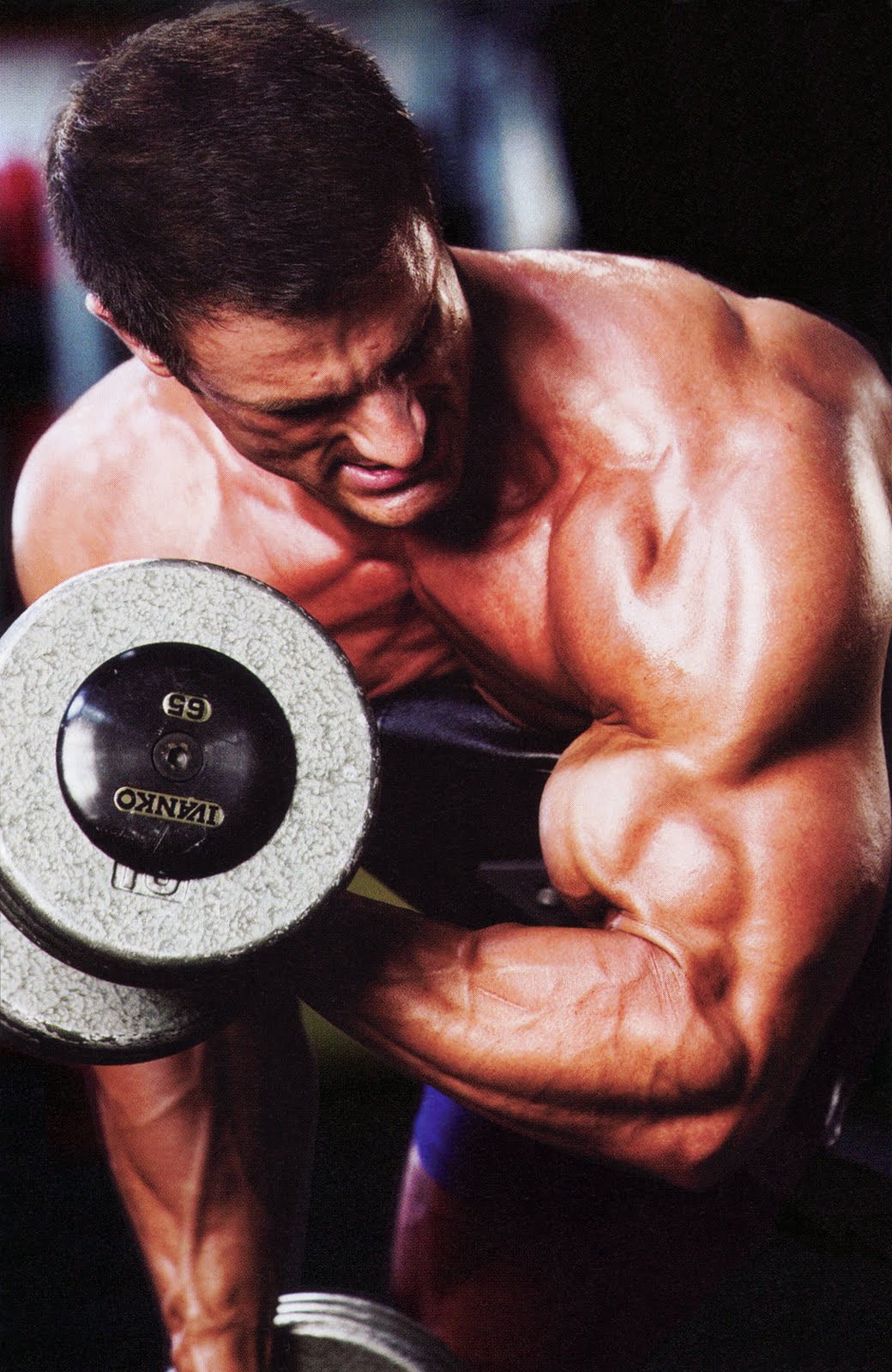 LA PERFECTION FAITE HOMME: DAN DECKER 02/09