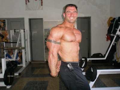 LA PERFECTION FAITE HOMME: GERARDO REPOLLO 01/02