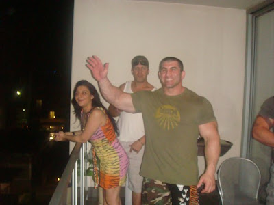 LA PERFECTION FAITE HOMME: IVAN SADEK 02/03