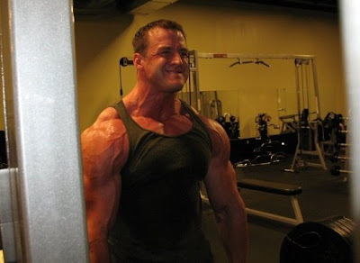 LA PERFECTION FAITE HOMME: NATHAN STEIGER 03/03