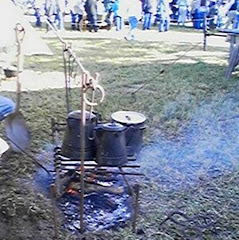 Cowboys and Chuckwagon Cooking : Building a Fire Box for Camp Cooking