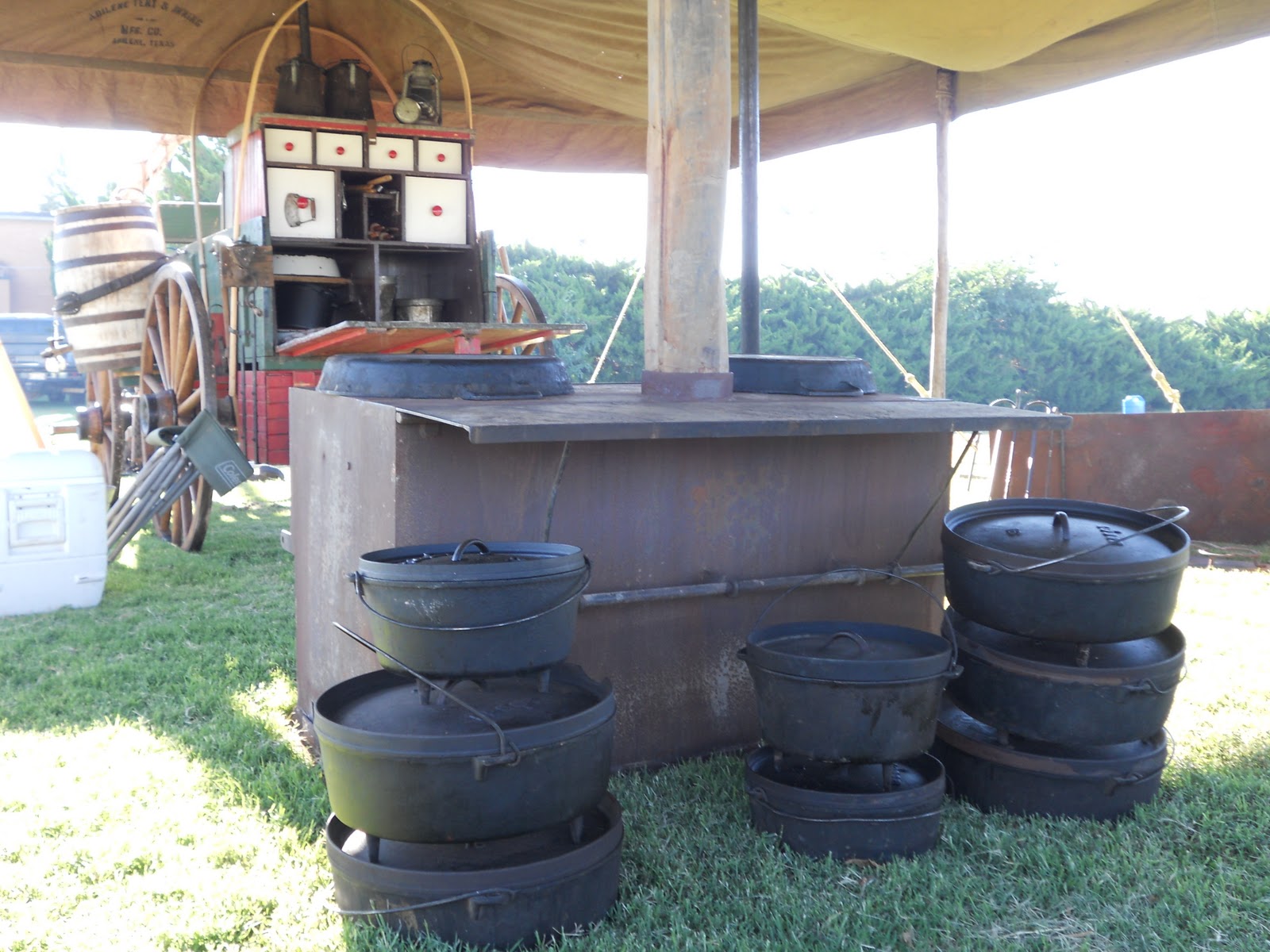 Cowboys and Chuckwagon Cooking : Culinary Master challenges Chuck Wagon ...