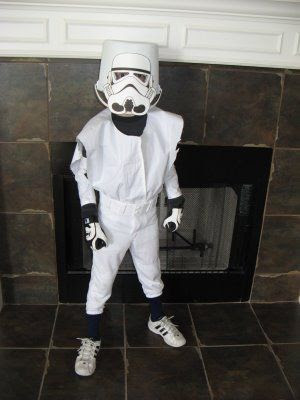 Curious, Funny Photos / Pictures: Fans of star wars costumes