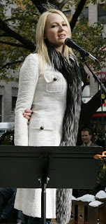 Fashion Store and Models: Jewel – wallpapers Free listening, videos ...