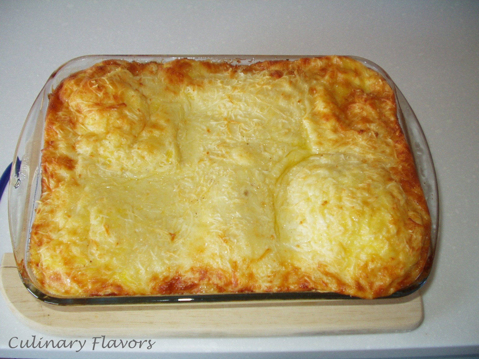 Cheese and Ham Soufflé - Culinary Flavors