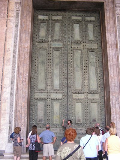 This Italian Life: ON THE ROAD: The Vatican