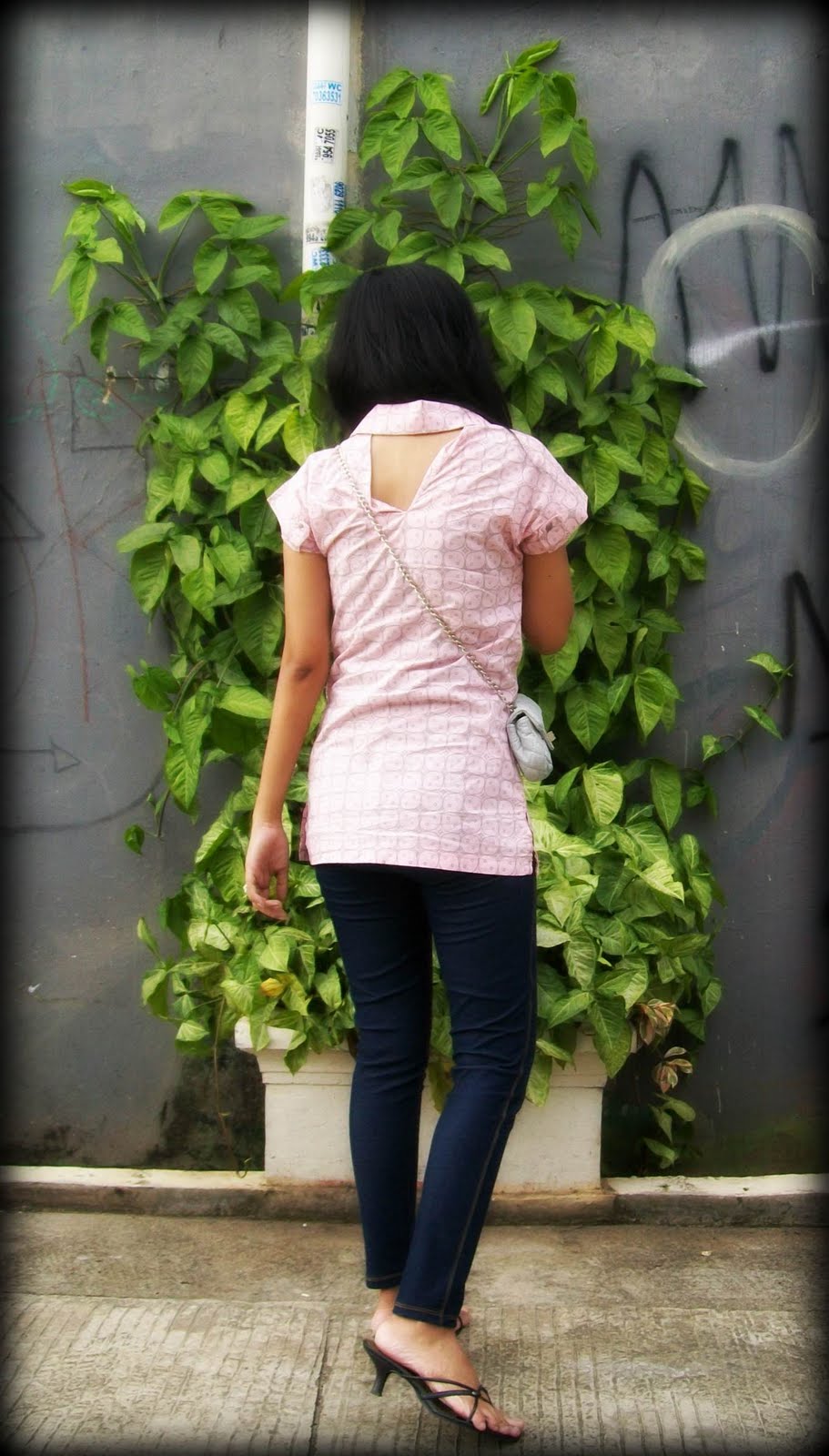 ROXY New Batik collection and Breast Cancer Awareness Month - Two ...