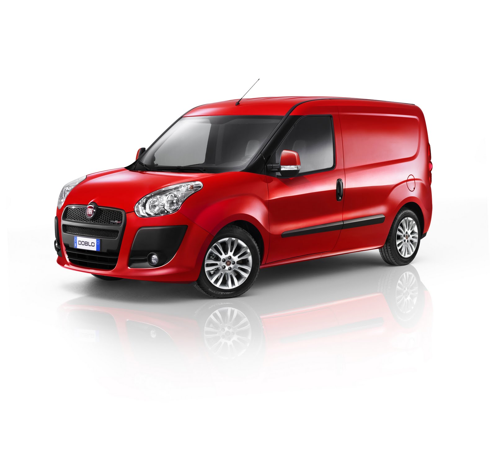 World premiere New Fiat Doblò : Meet the new Doblò, the Fiat car that ...