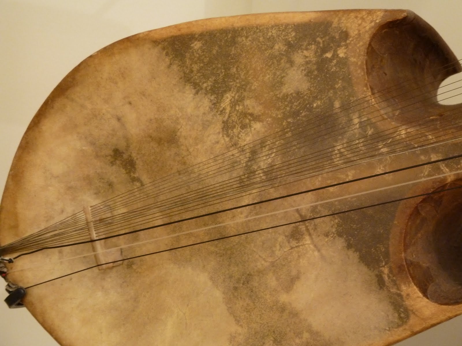 Hundewanderer.com: Musical Instrument Museum