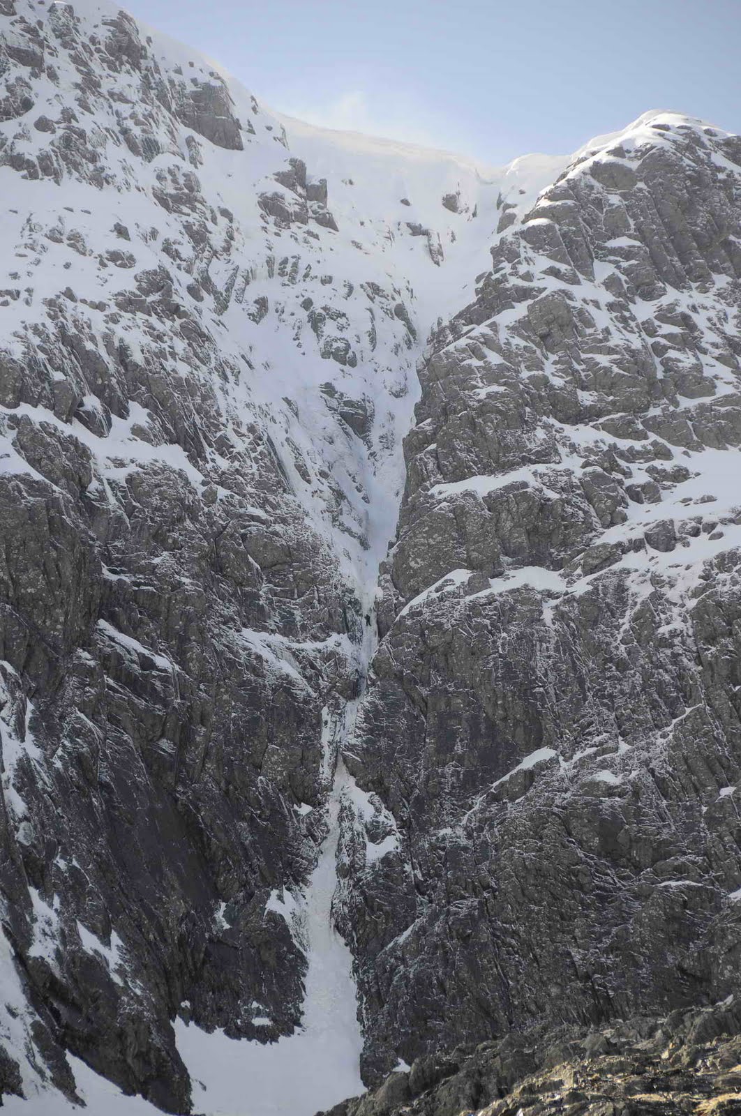 Chris Dickinson: Point Five Gully, Ben Nevis, 3rd May 2010