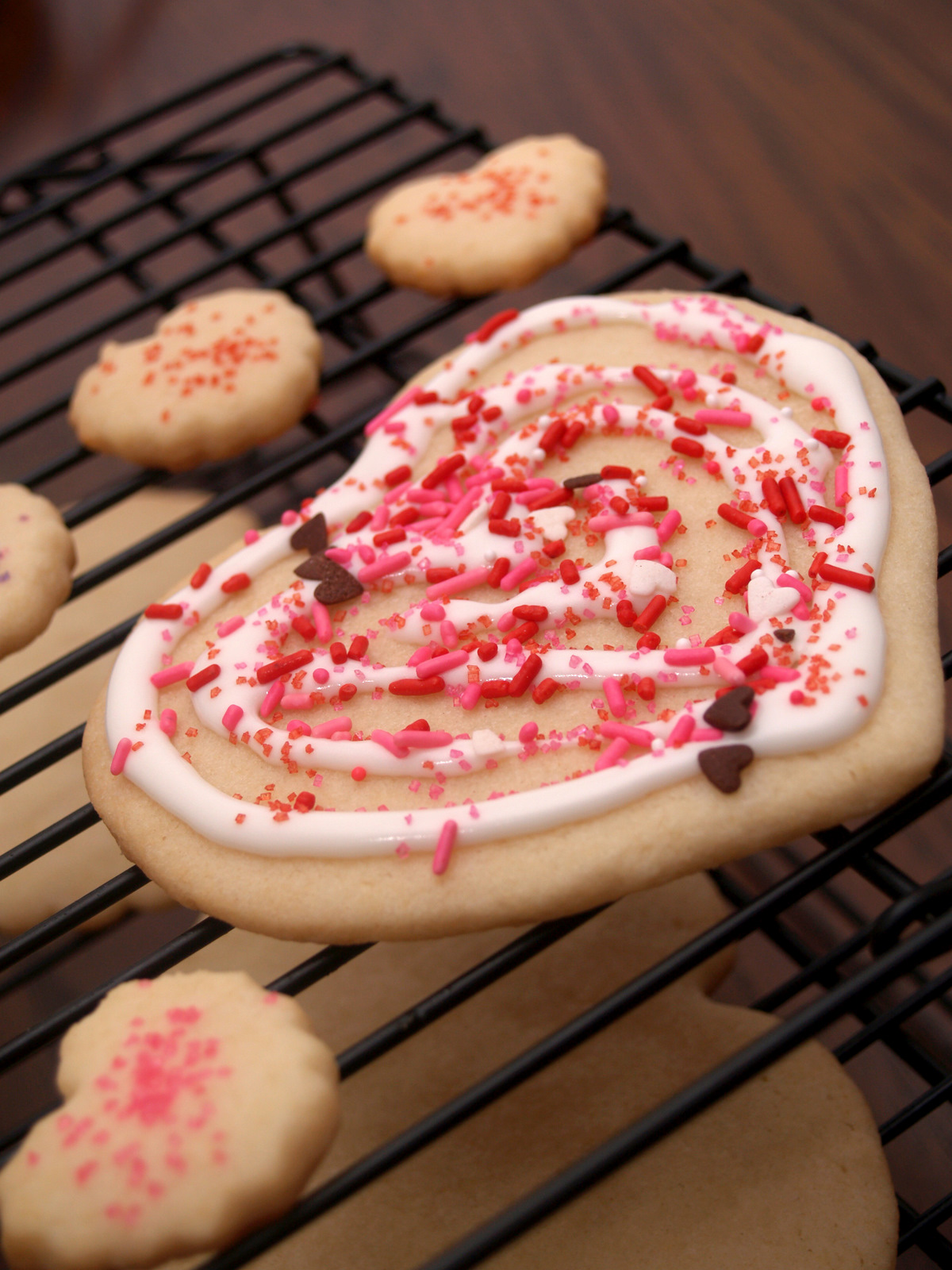 Tasty Tuesdays- My Sugar Cookies - Housewife Eclectic