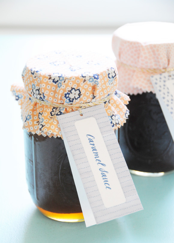 Oh What Fun: DIY - Homemade Caramel + Cute Packaging.