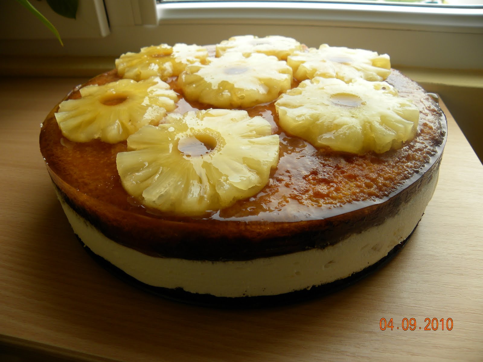 Comestible stories: Tort cu iaurt si ananas