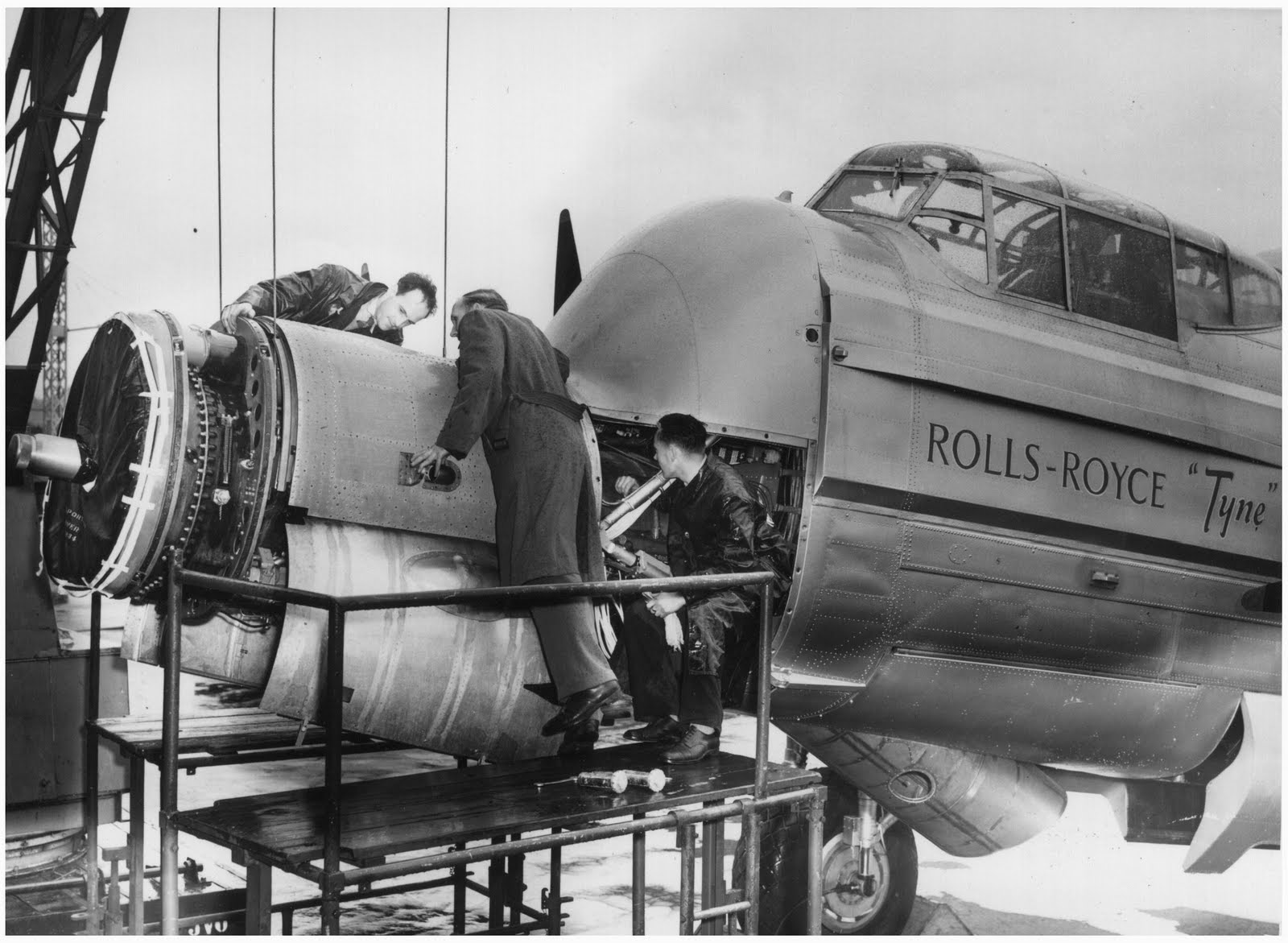 This Is Hucknall: Archive Photo : Rolls Royce Engine