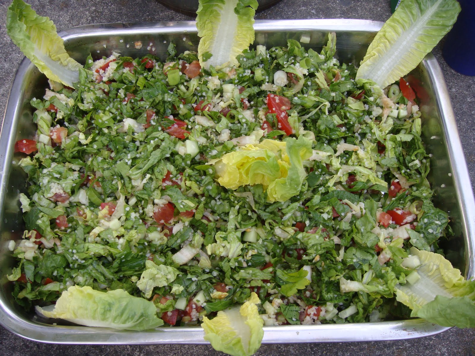 Porkodi: Free Arabic Dinner