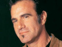 Queenie's Corner: 10/4/09 - 10/11/09